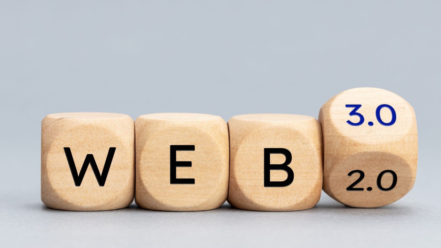 Difference Between Web 2.0 And Web 3.0 - AcquireX